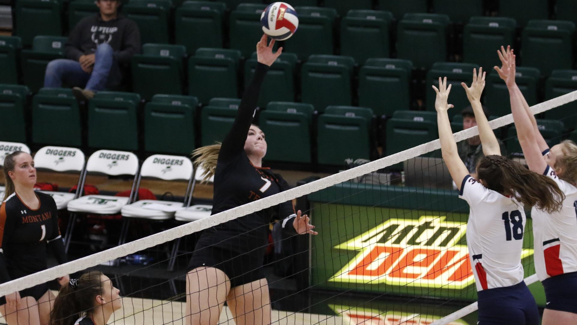 2019 NAIA Volleyball Championship Pools Announced - Montana Tech Athletics