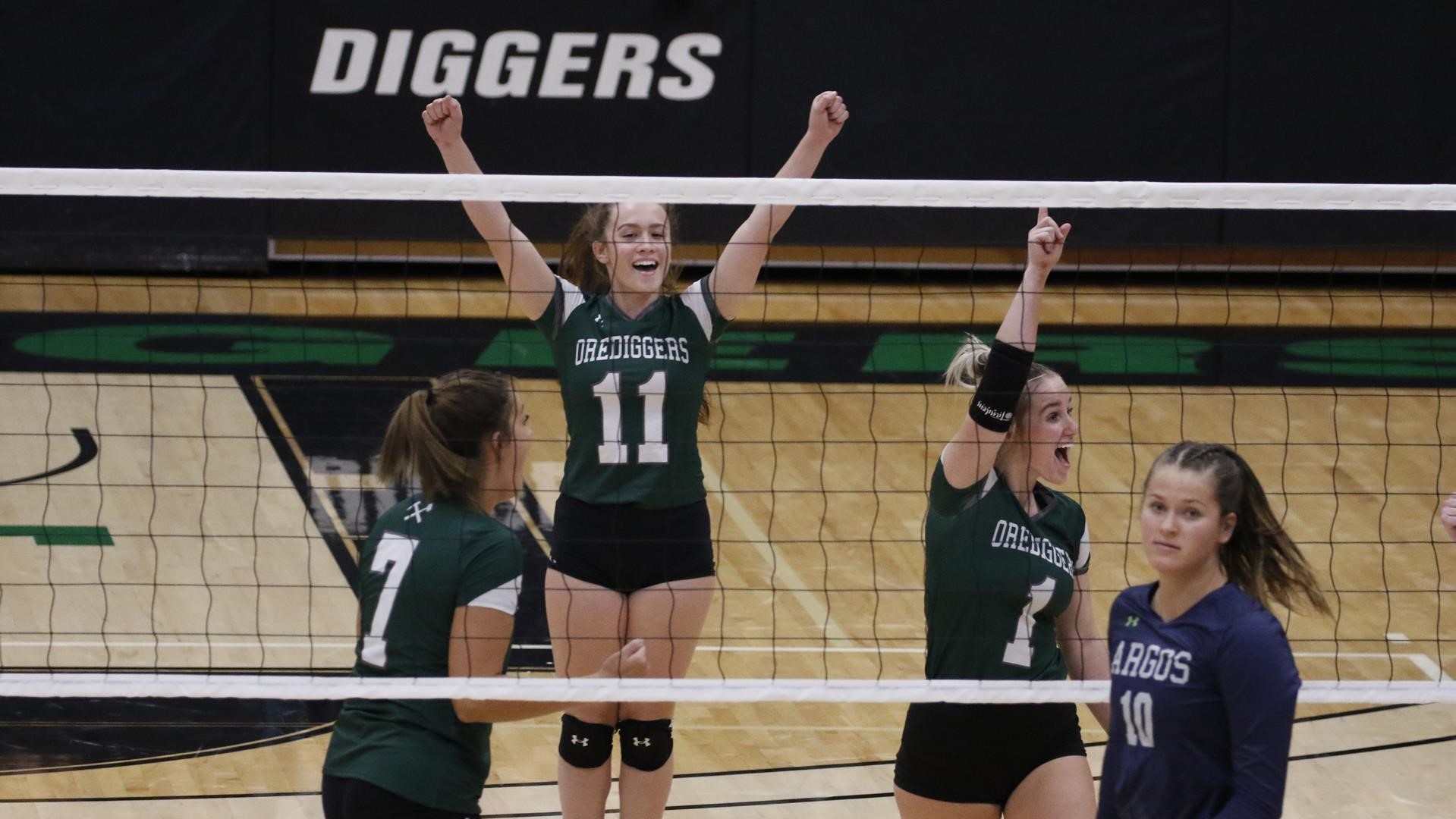 Emma McMillan - Women's Volleyball - Montana Tech Athletics