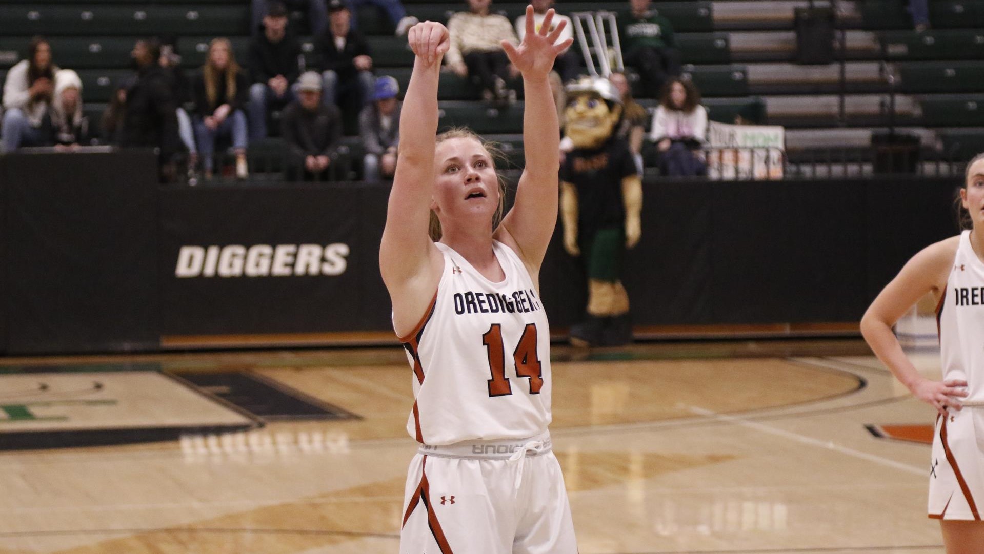 Megan Delaney - Women's Basketball - Montana Tech Athletics
