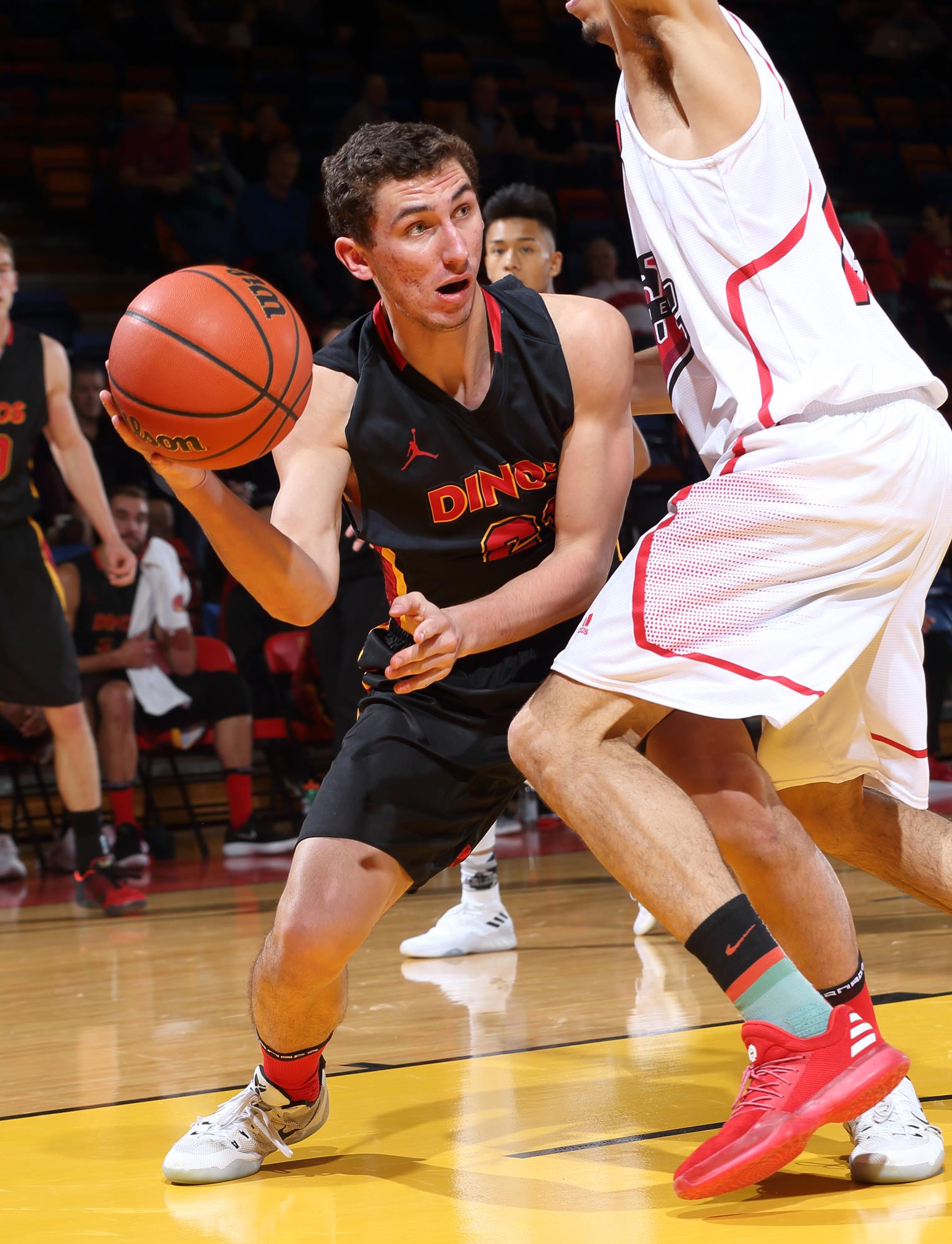 Mason Foreman - 2022-23 - Men's Basketball - University of Calgary ...