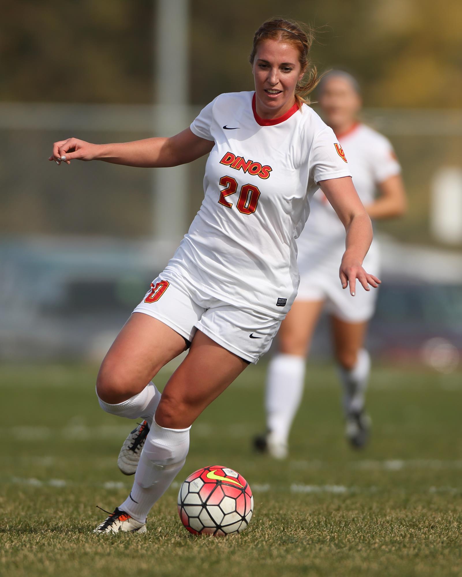 Maddison Fritze - 2018 - Women's Soccer - University of Calgary Athletics