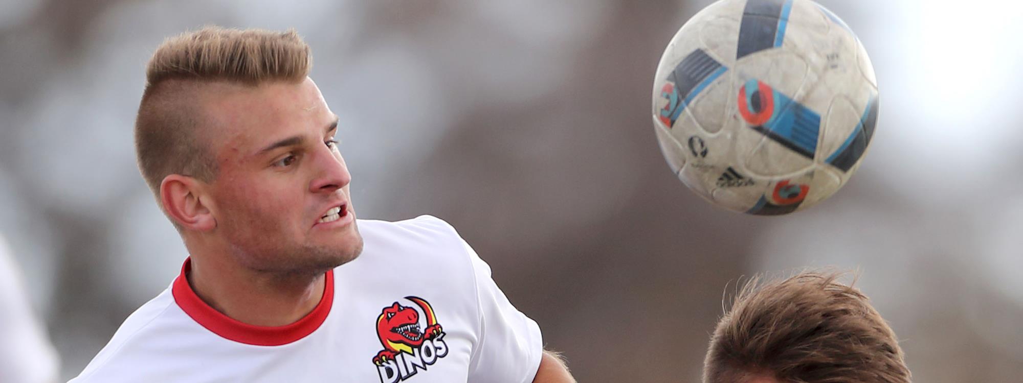 Dominik Zuczek - 2020 - Men's Soccer - University of Calgary Athletics