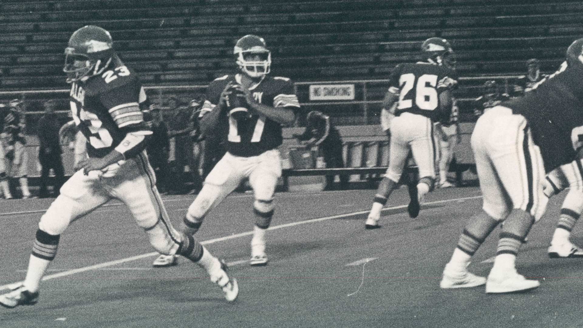 Greg Vavra - 1983 - Football - University of Calgary Athletics