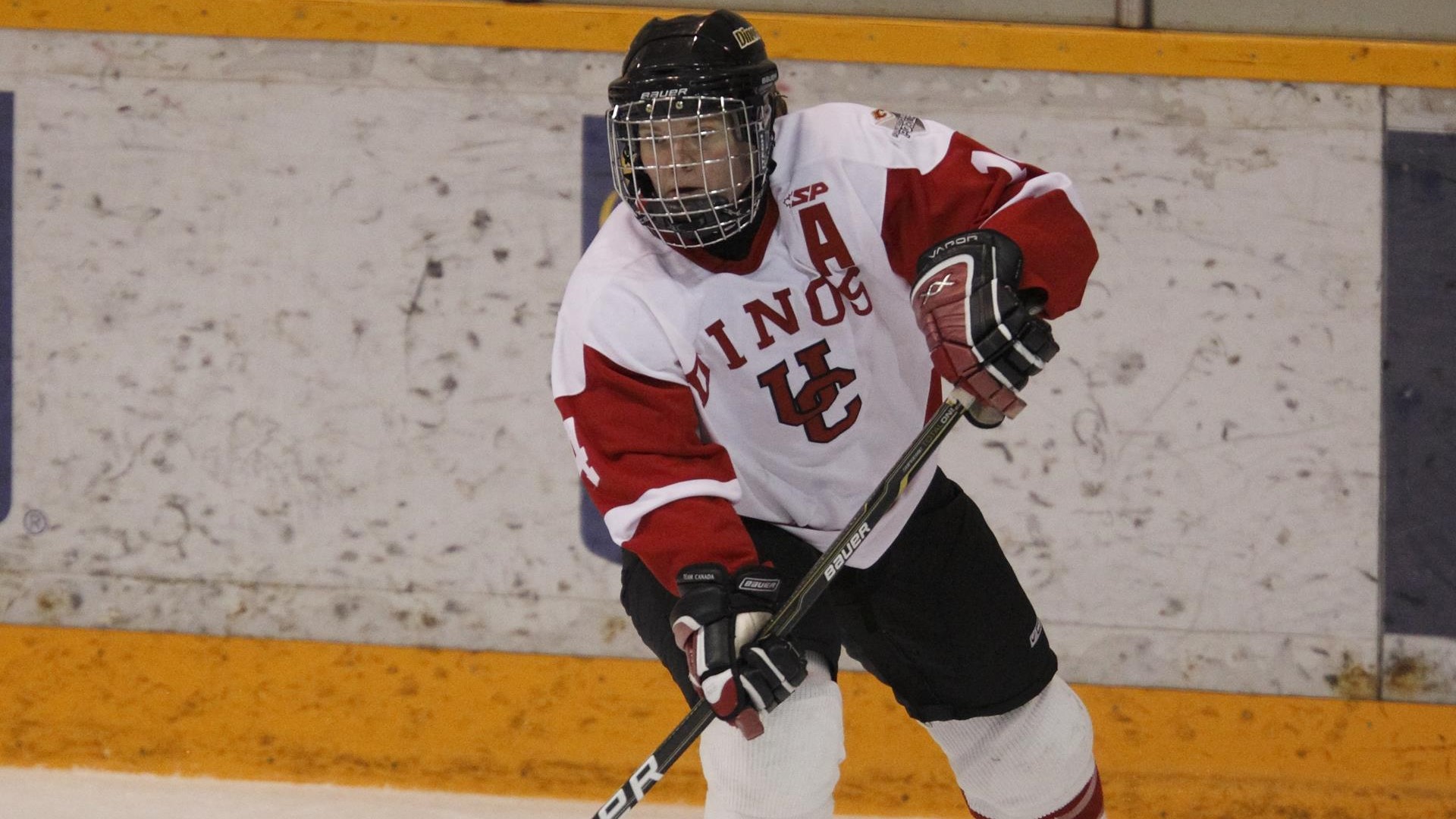 Casey Irving - 2011-12 - Women's Hockey - University of Calgary Athletics