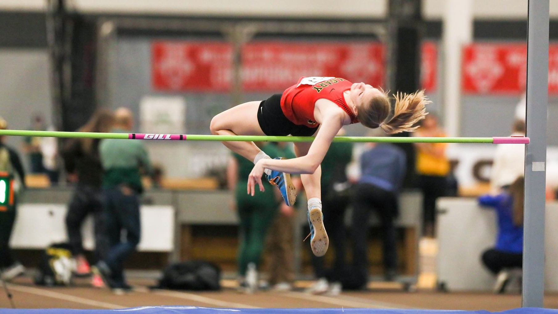 Emily Saville - 2021-22 - Track & Field - University of Calgary Athletics