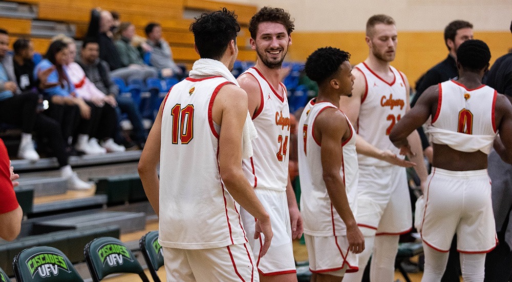 Dinos bounce back to earn split out west - University of Calgary Athletics