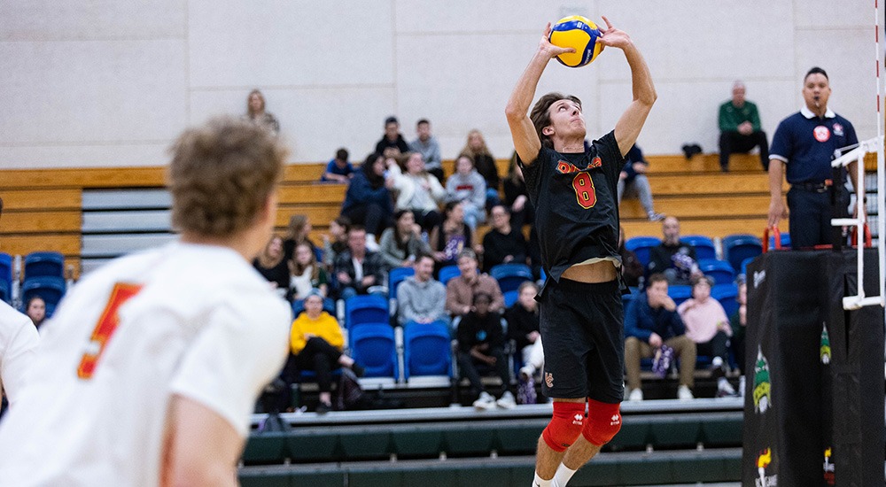 UFV squeaks past Dinos in five - University of Calgary Athletics