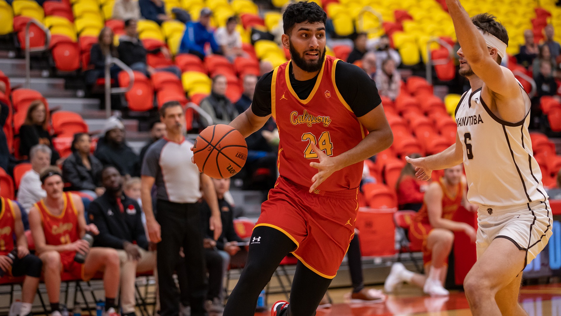 Dinos resiliency delivers in home victory - University of Calgary Athletics
