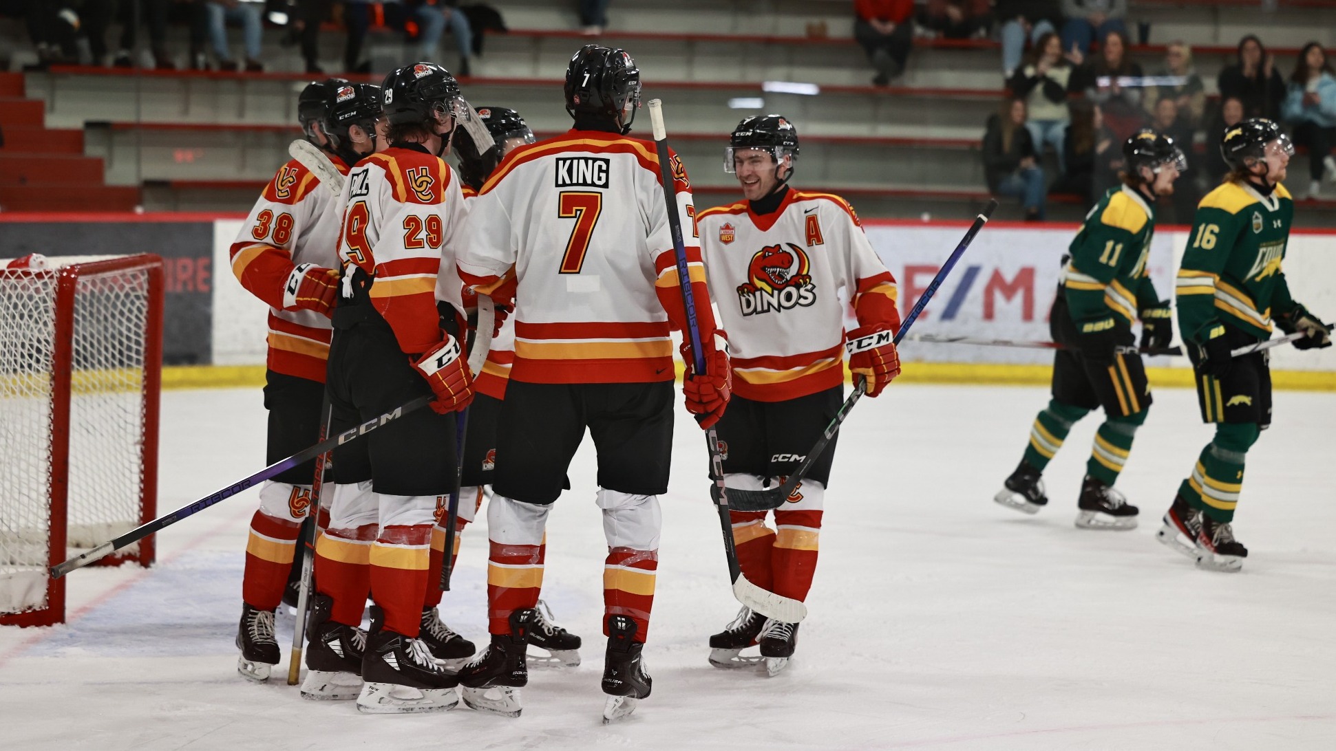 Dinos earn lopsided win over Cougars - University of Calgary Athletics