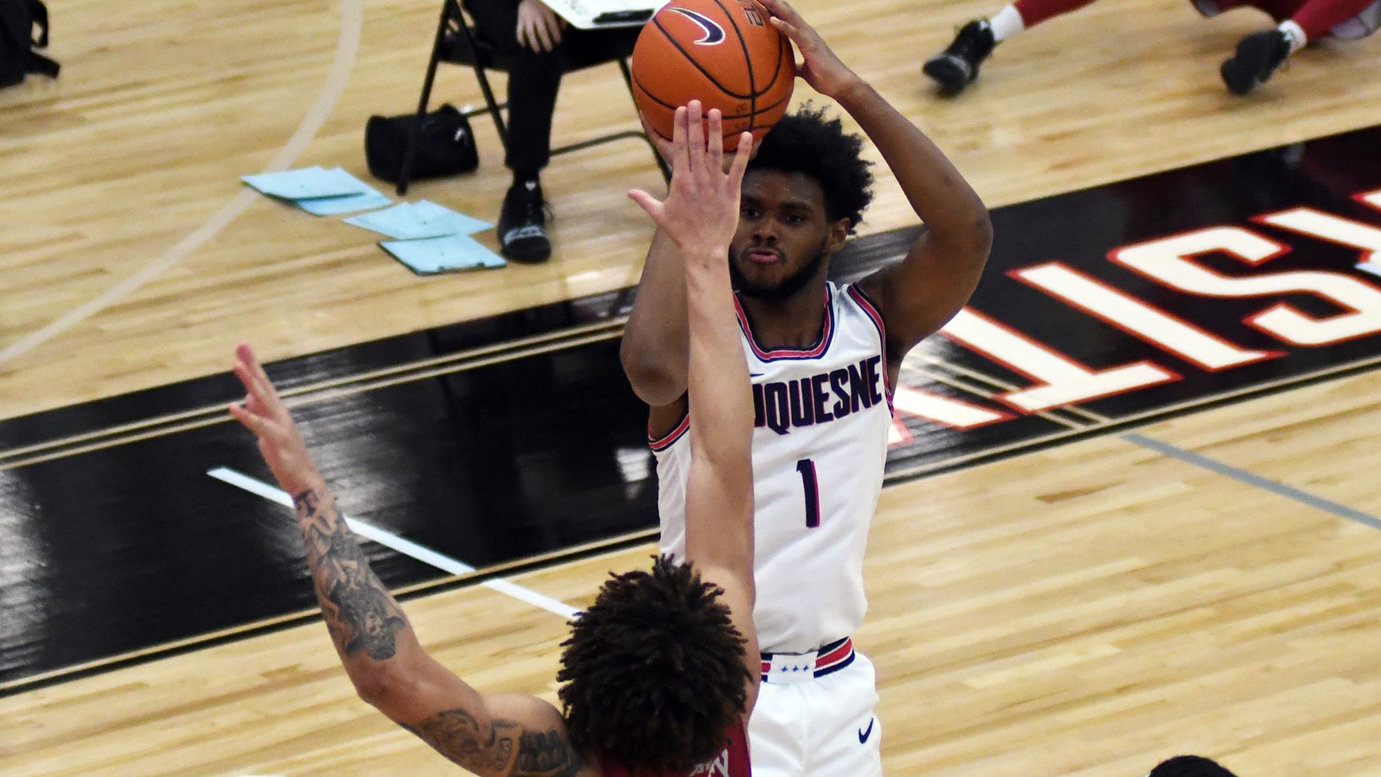 Tyson Acuff - Men's Basketball - Duquesne University Athletics