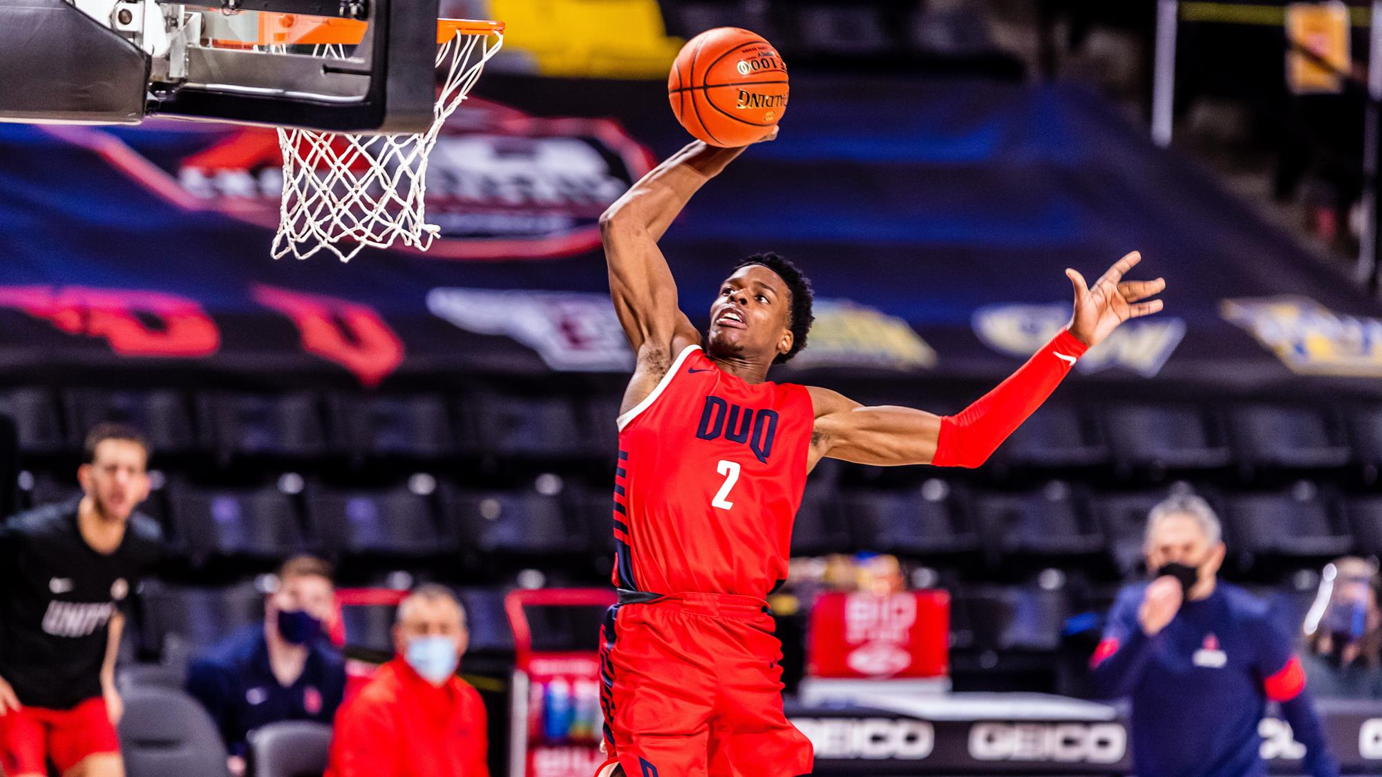 Toby Okani - Men's Basketball - Duquesne University Athletics