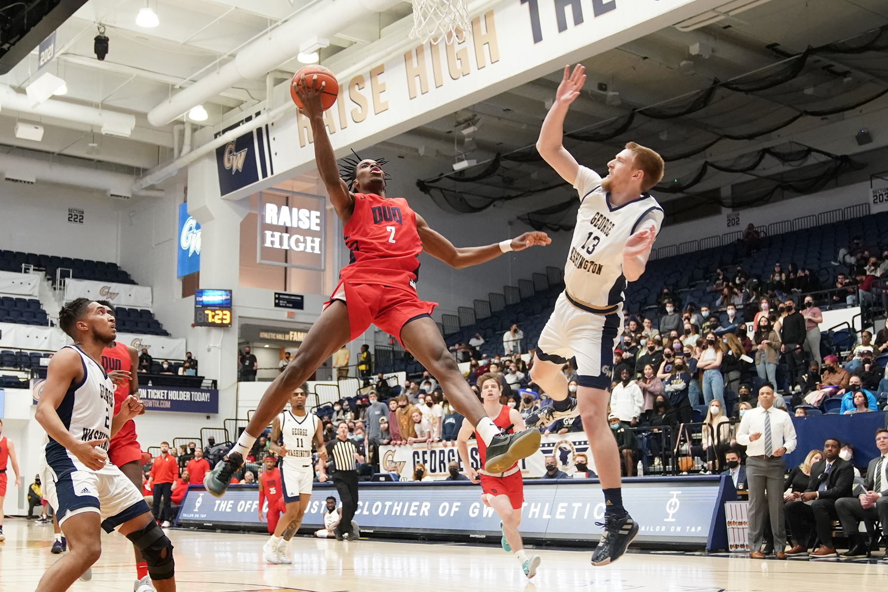 Toby Okani - Men's Basketball - Duquesne University Athletics