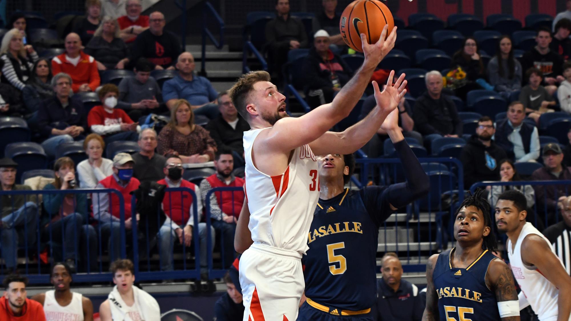 Davis Larson - Men's Basketball - Duquesne University Athletics
