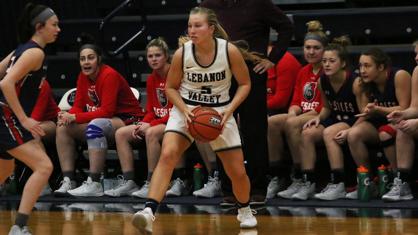 Amber Kintzer - Women's Basketball - Lebanon Valley College Athletics
