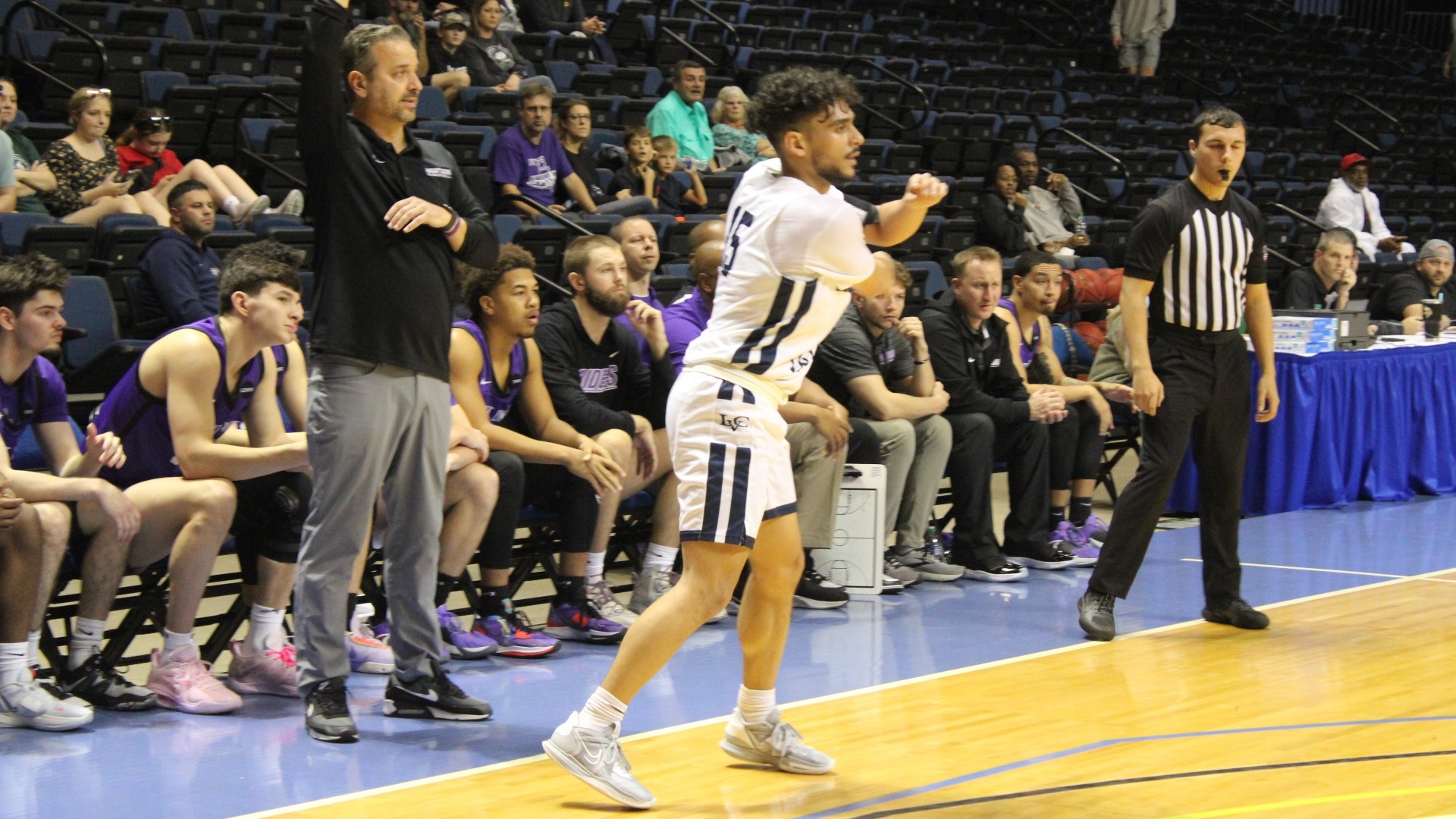 Luis Garcia - Men's Basketball - Lebanon Valley College Athletics