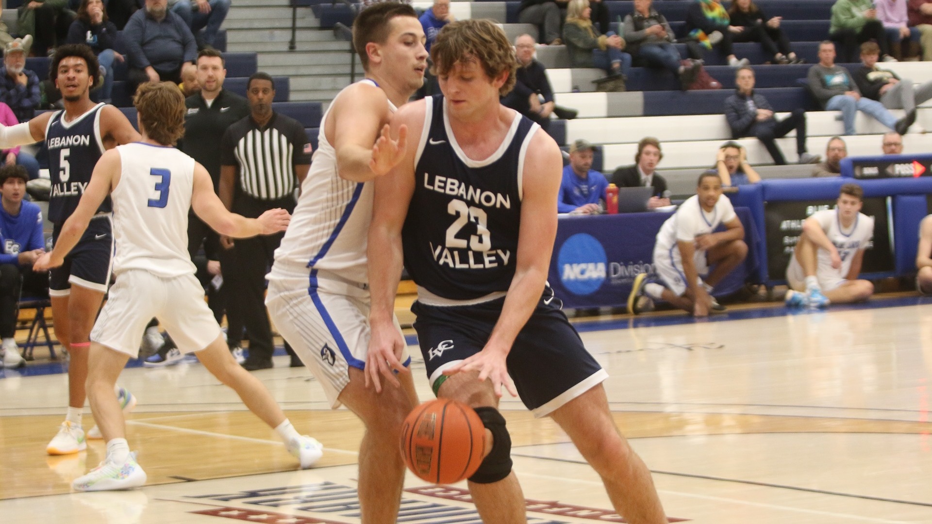 Three Dutchmen Score in Double Figures at Elizabethtown - Lebanon ...