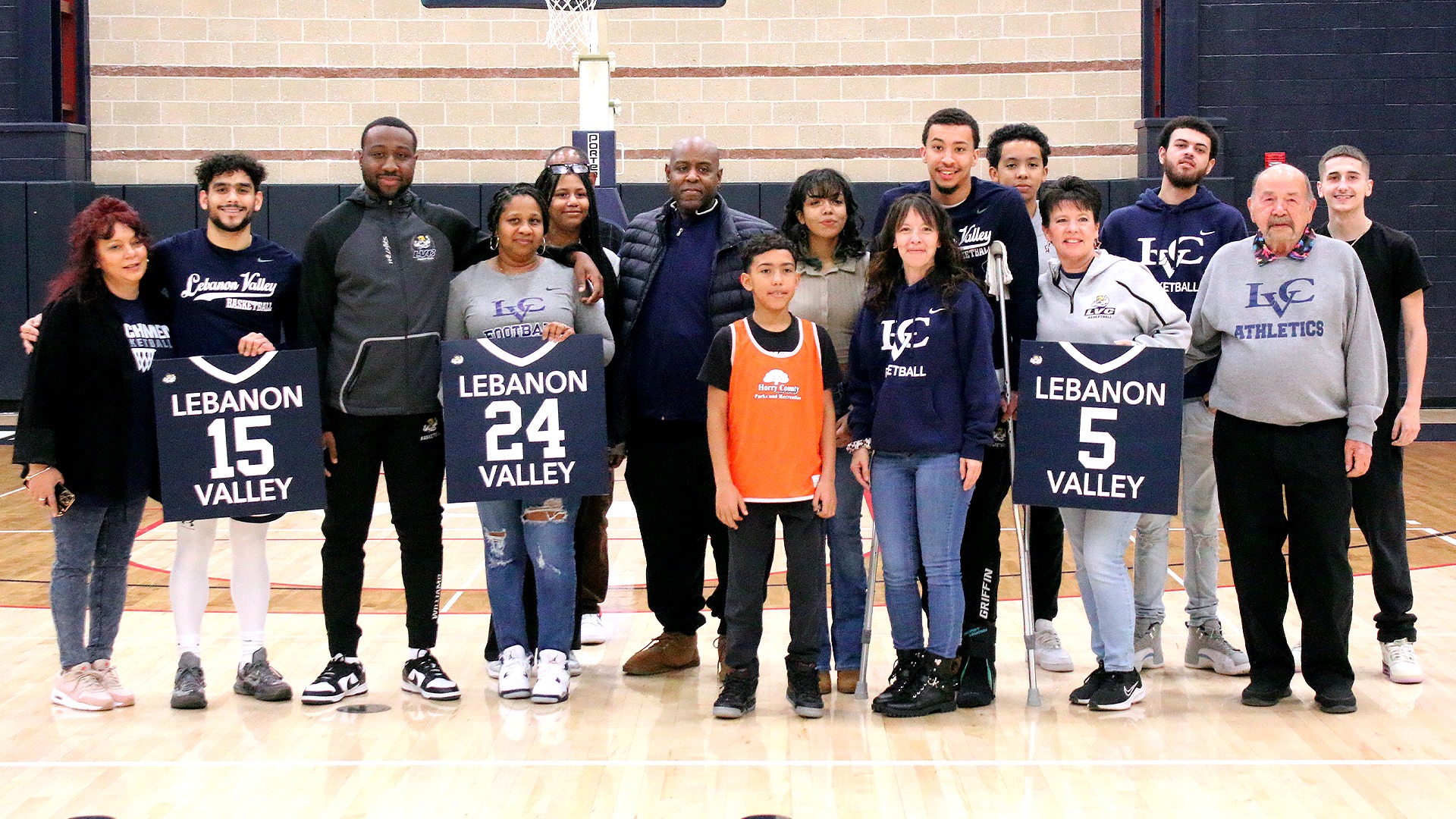 Men’s Basketball Honors Seniors on Hot Dog Frank Day - Lebanon Valley ...