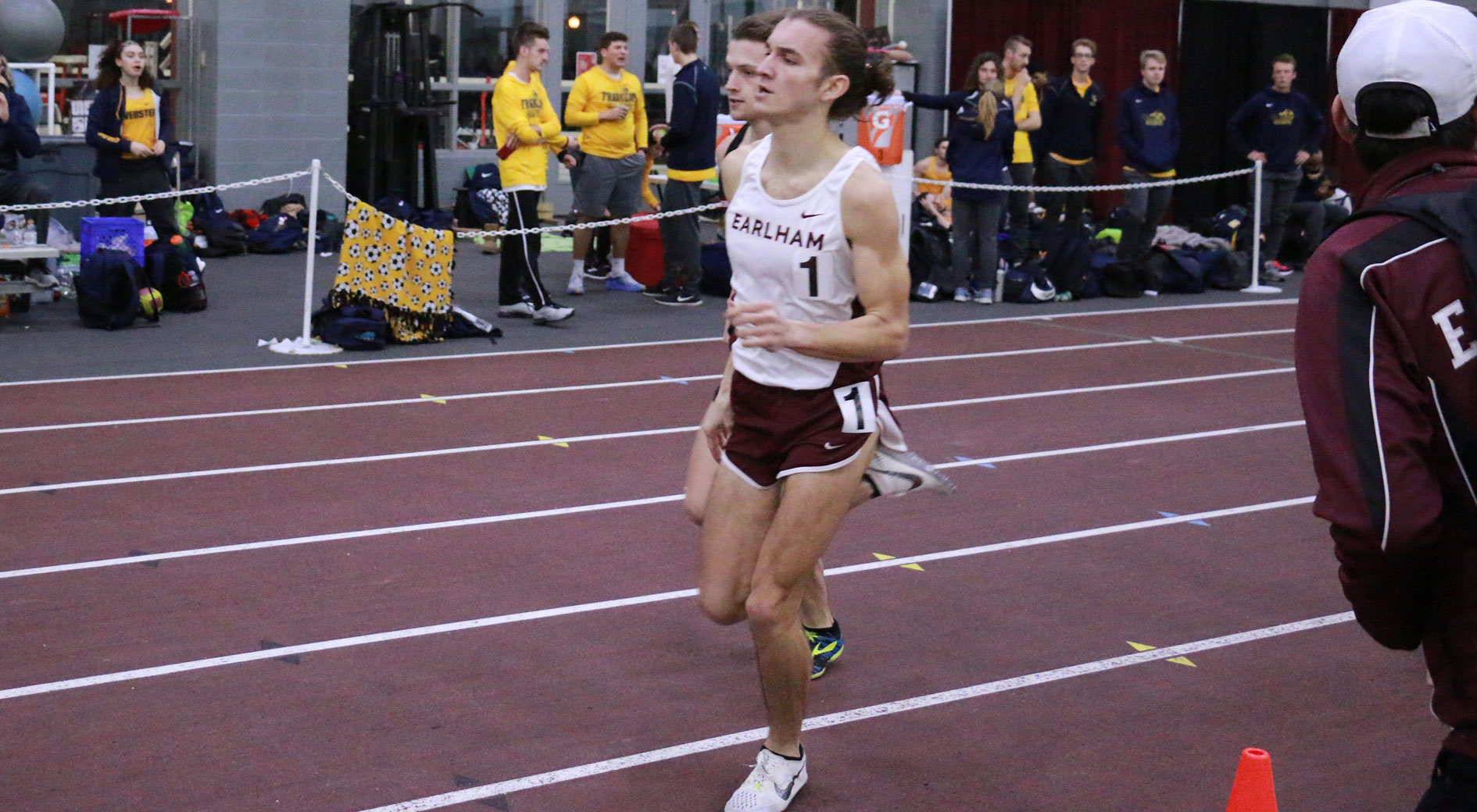 Burt wins 5000m at ONU Polar Bear Final Qualifier - Earlham College