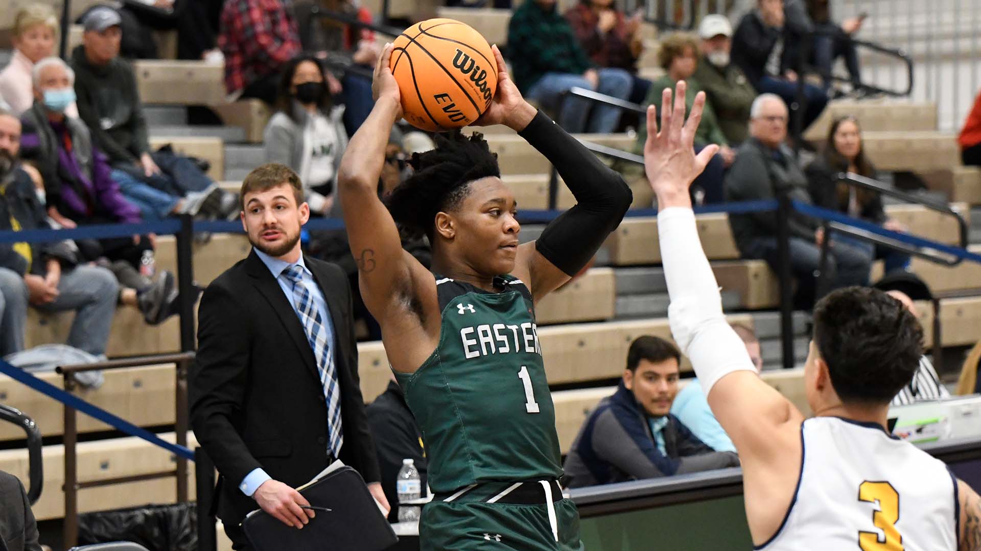 Kentrell Pullian - 2021-22 - Men's Basketball - Eastern New Mexico ...