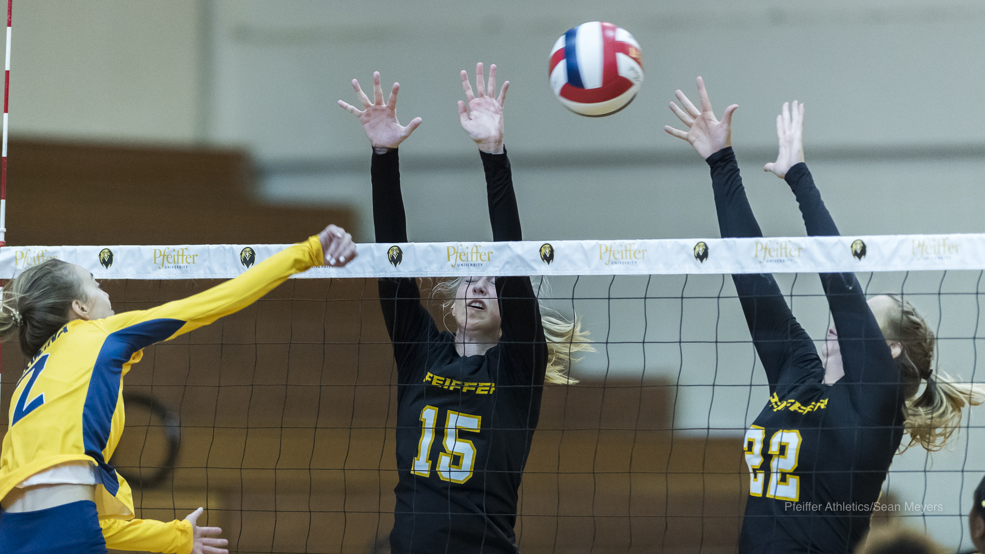 Pfeiffer Volleyball Wins a Pair of Matches at Brevard - Pfeiffer University