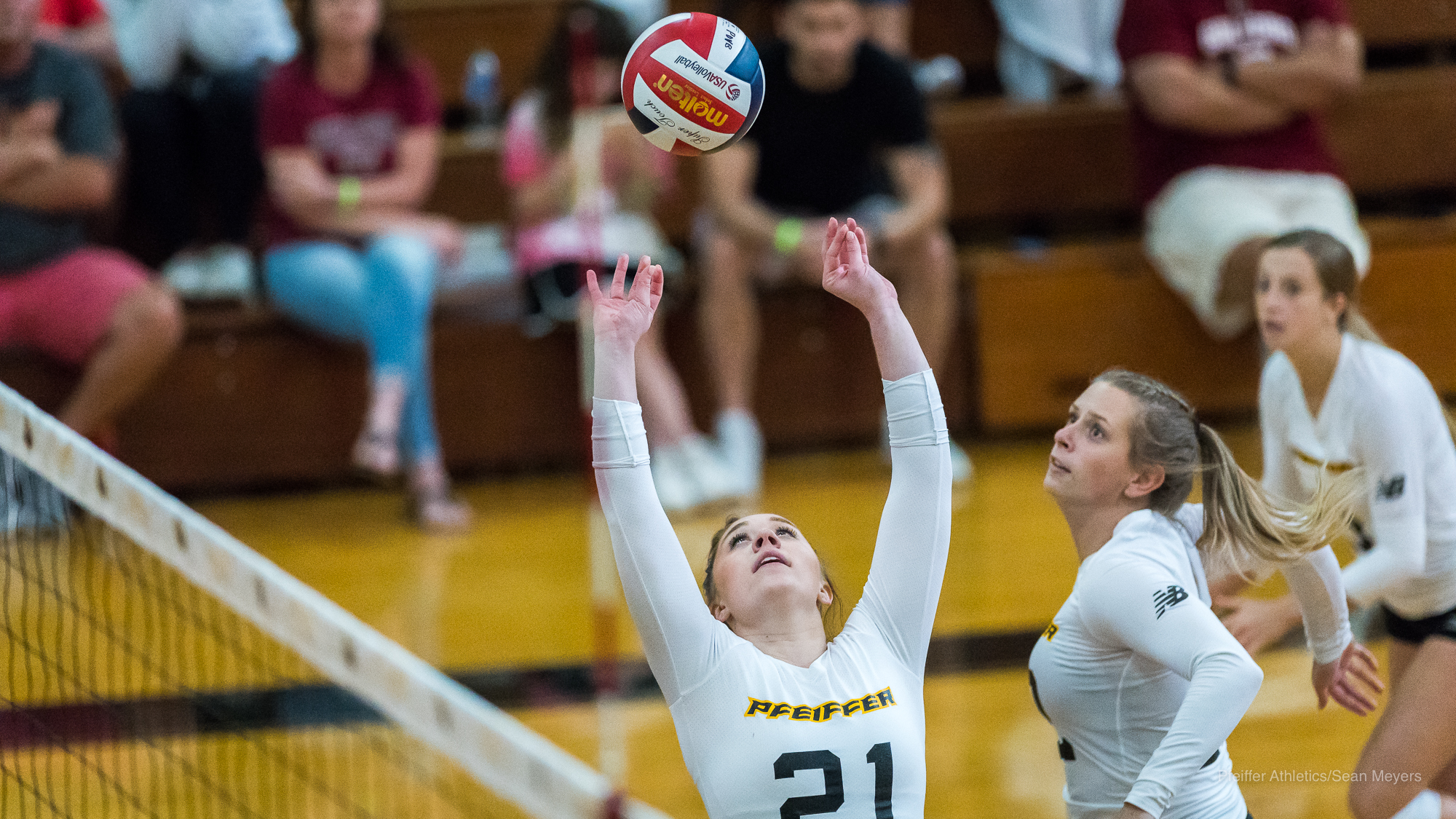 Volleyball Snaps Skid With 3-0 Win Over Johnson & Wales - Pfeiffer ...