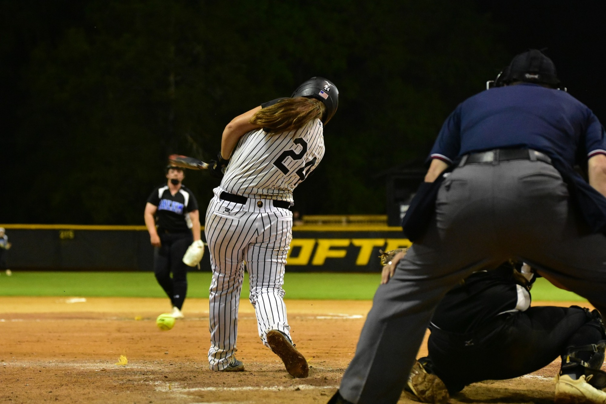 No. 20 Softball Takes Two at Meredith - Pfeiffer University