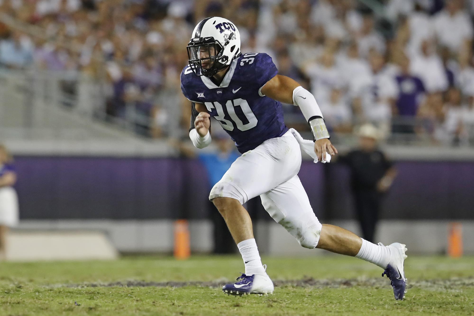 Garret Wallow - Football - TCU Athletics