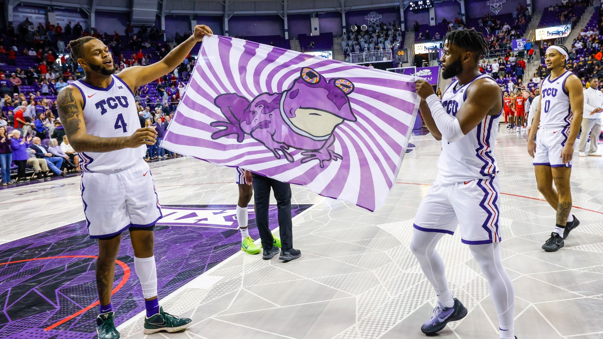 Frogs Comeback, Win Big 12 Opener, 67-61 - TCU Athletics