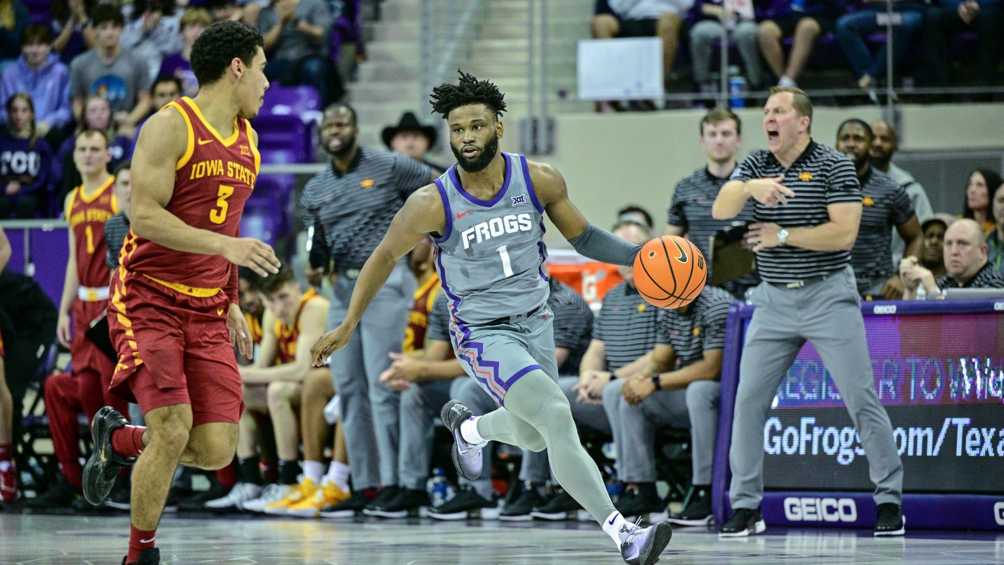 Frogs Snap Win Streak in Two-Point Loss to Cyclones - TCU Athletics