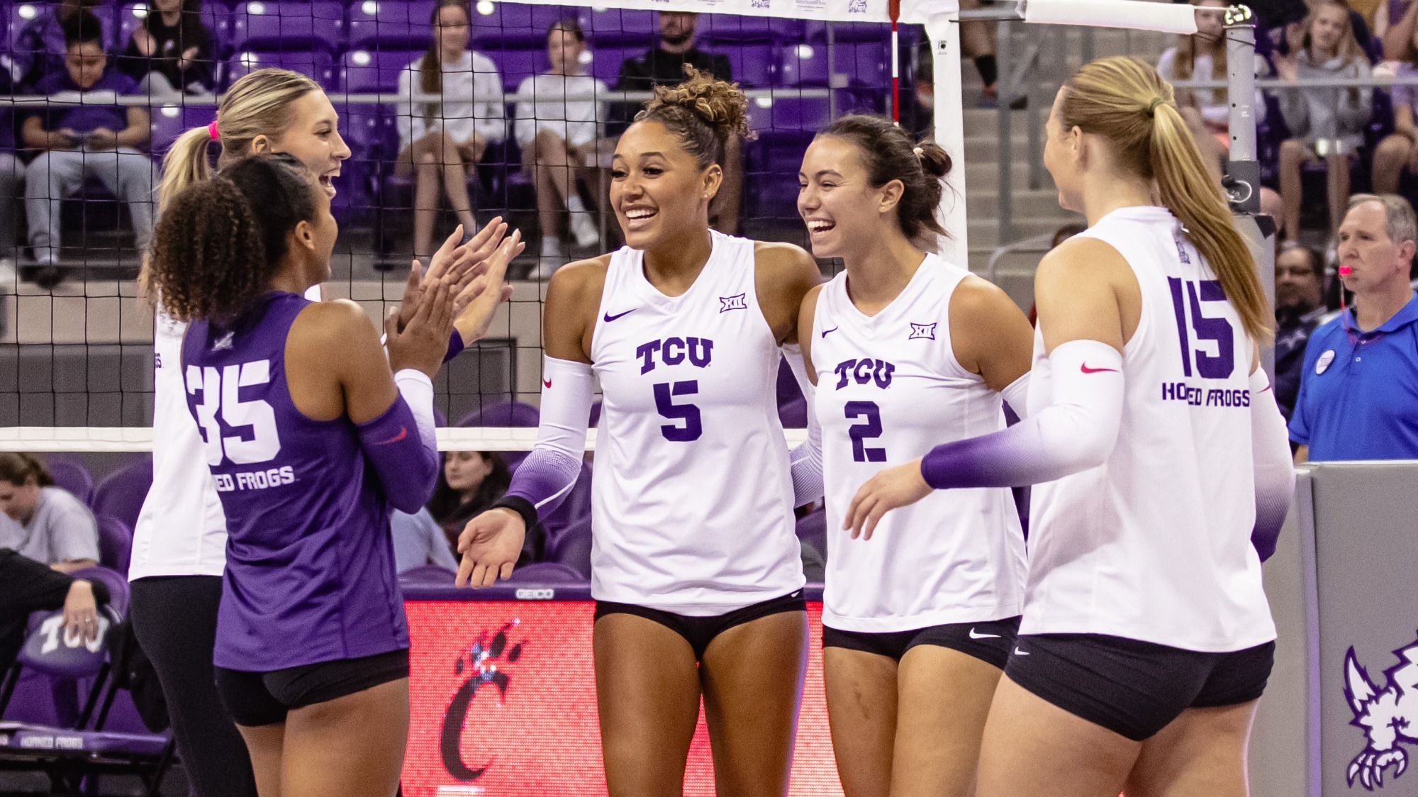 TCU Bounces Back Against Bearcats with 3-0 Sweep - TCU Athletics