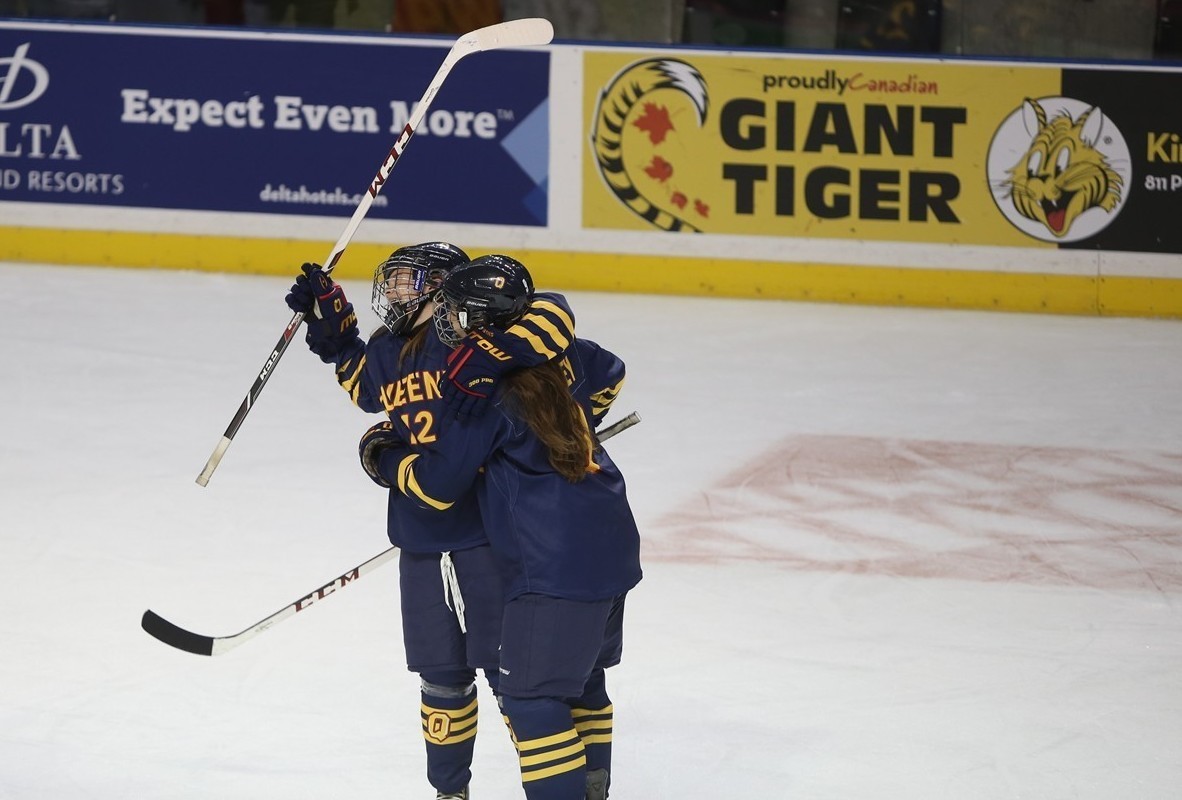 Addi Halladay - Hockey (W) - Queen's University Athletics