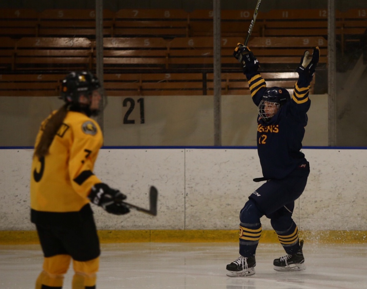 Addi Halladay - Hockey (W) - Queen's University Athletics