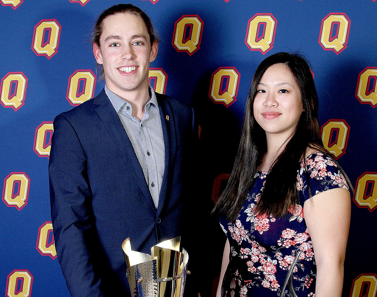 Thoo and Mackenzie named major award winners at Queen's Varsity Clubs ...