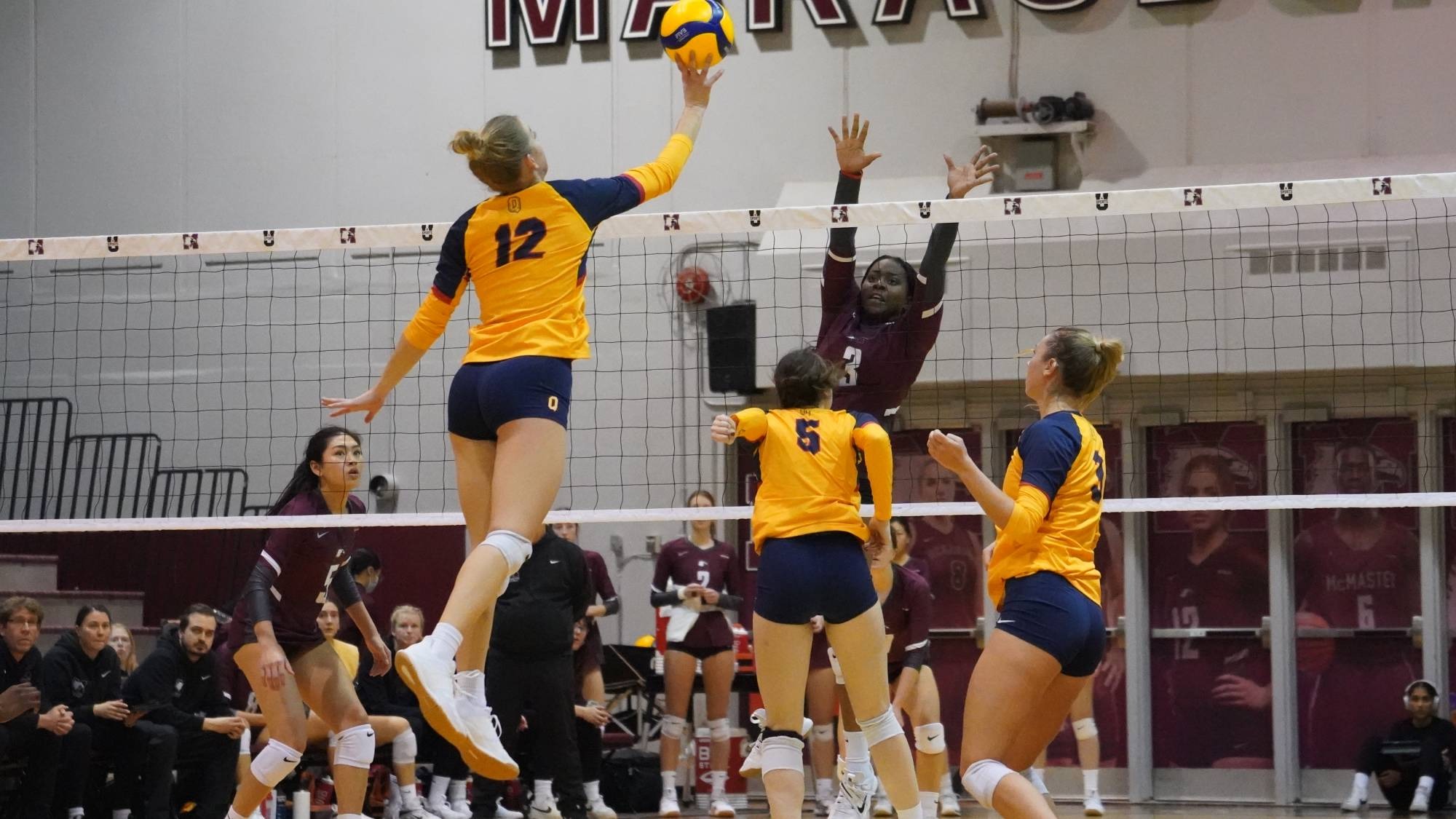 Queen's Women's Volleyball drop tight five-set game to McMaster - Queen ...