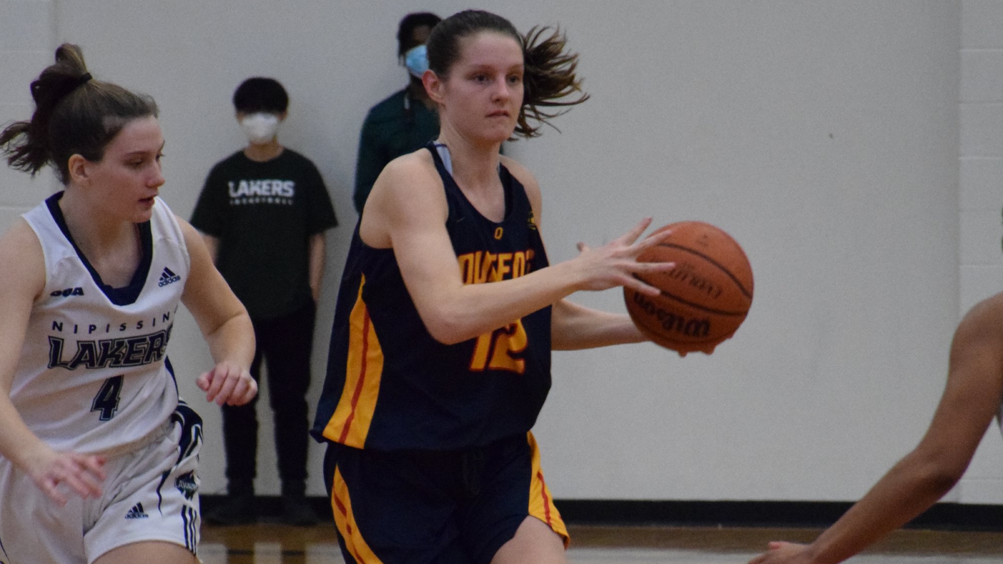 Queen's Women's Basketball open doubleheader with big win over ...