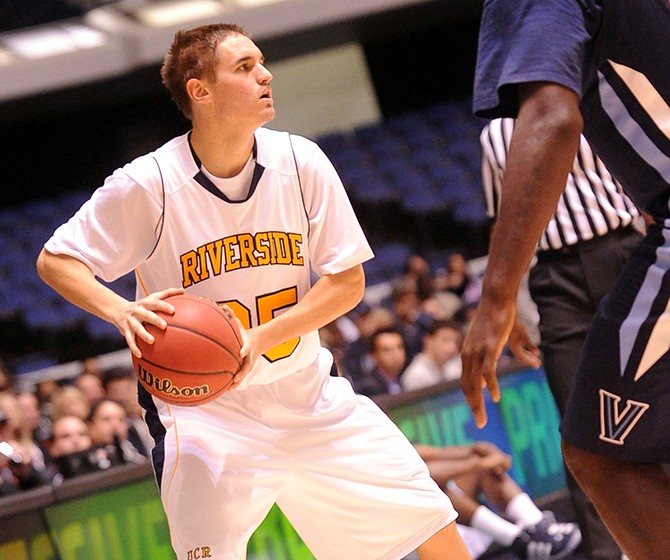 Austin Quick - 2014-15 - Men's Basketball - UC Riverside Athletics