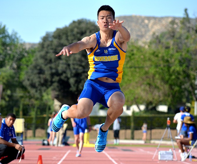Ted Hooper - 2014 - Men's Track and Field - UC Riverside Athletics