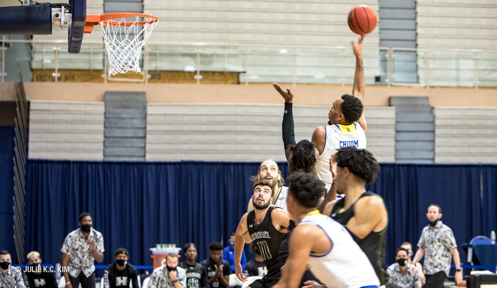 Arinze Chidom - 2020-21 - Men's Basketball - UC Riverside Athletics