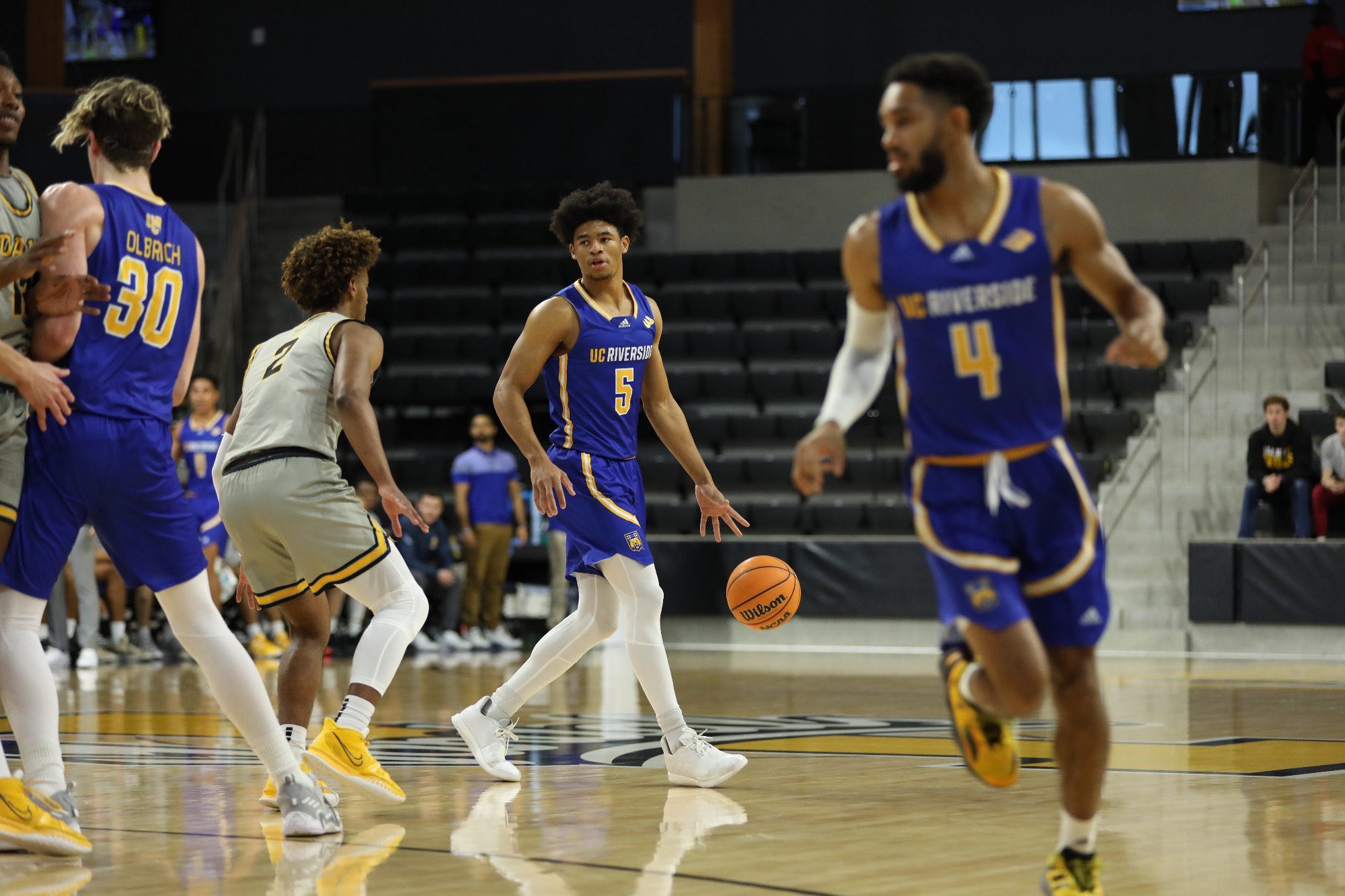 Highlanders Score Season Sweep over UC San Diego - UC Riverside Athletics