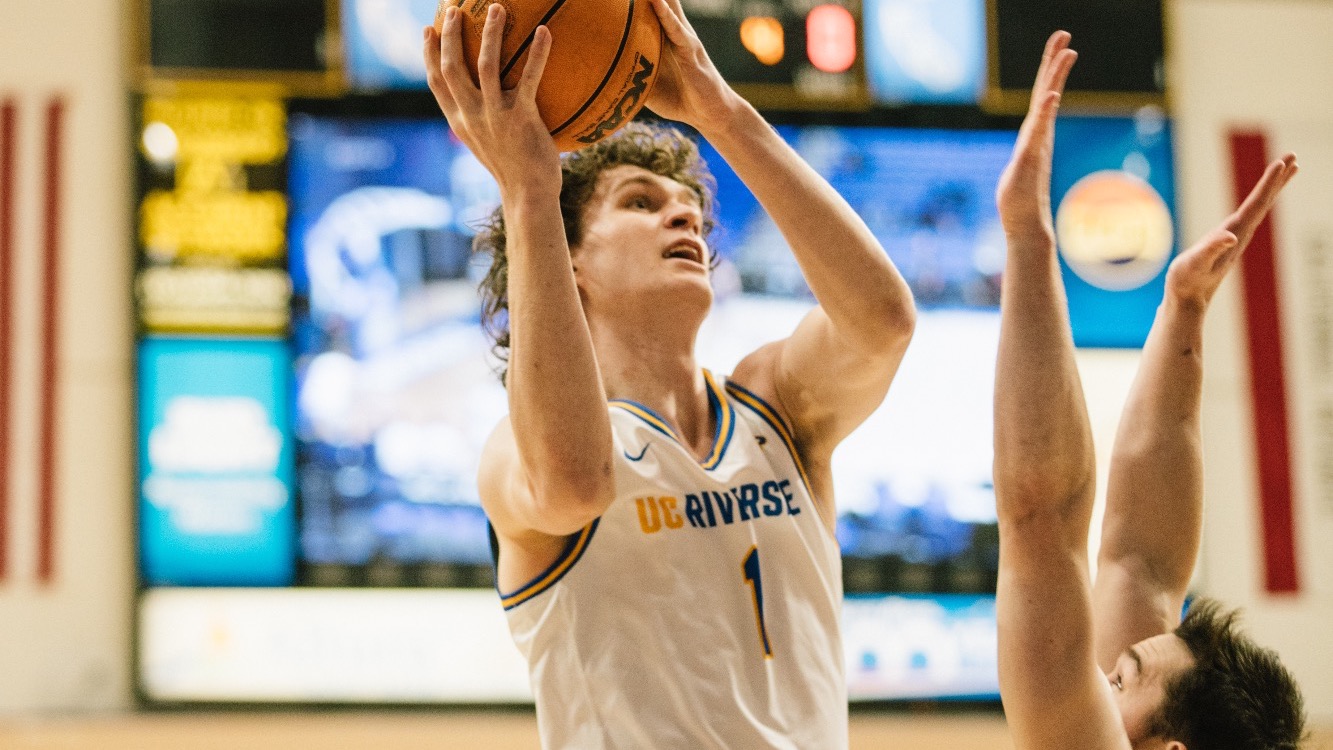 Men’s Basketball Shakes up the Big West with Win over UC Irvine - UC ...