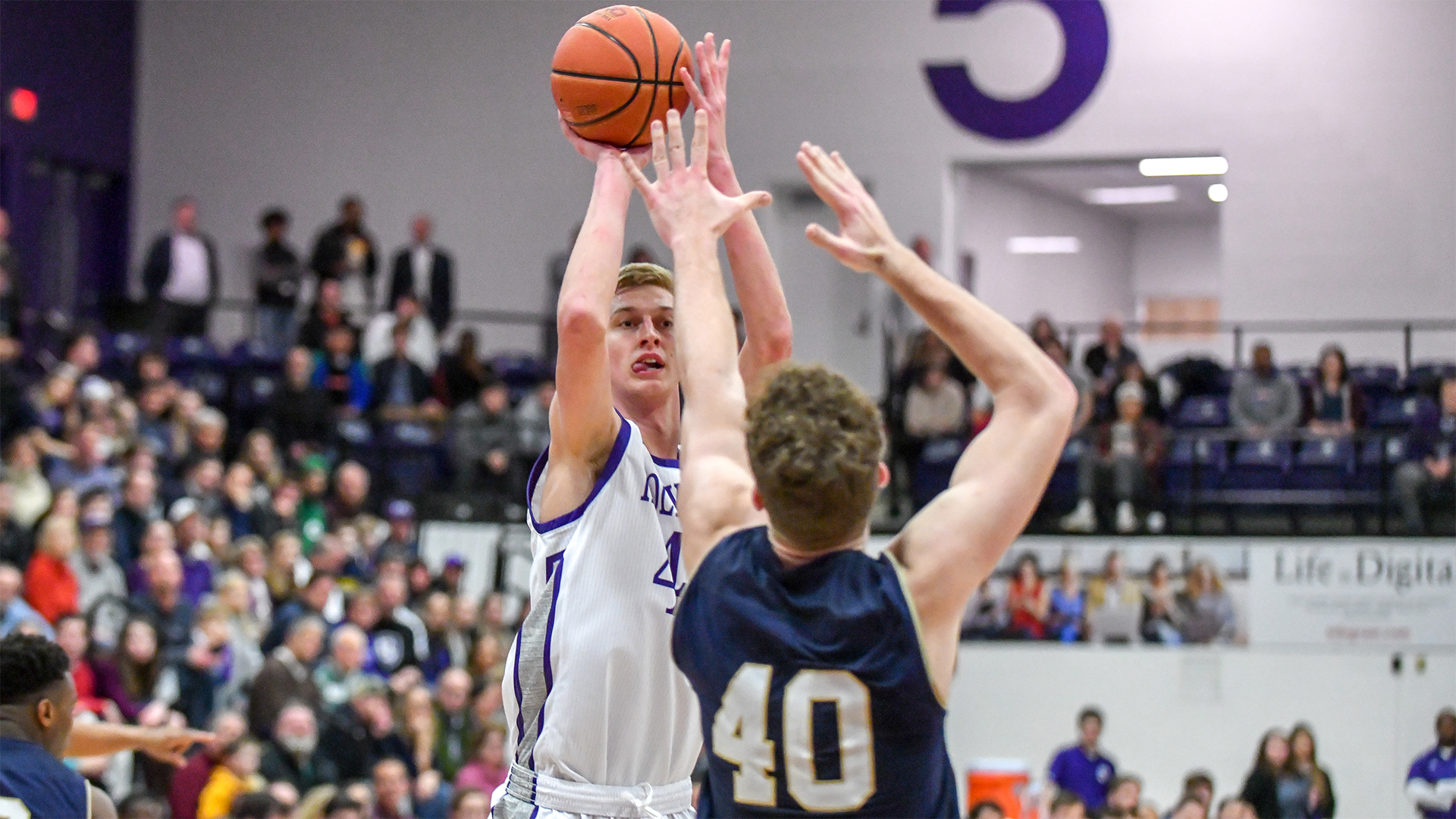 Blake Verbeek - 2019-20 - Men's Basketball - Holy Cross Athletics