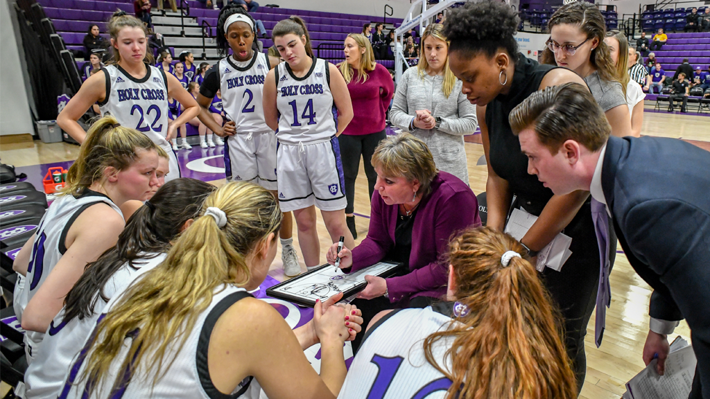 Women's basketball announces 2019-20 schedule - Holy Cross Athletics