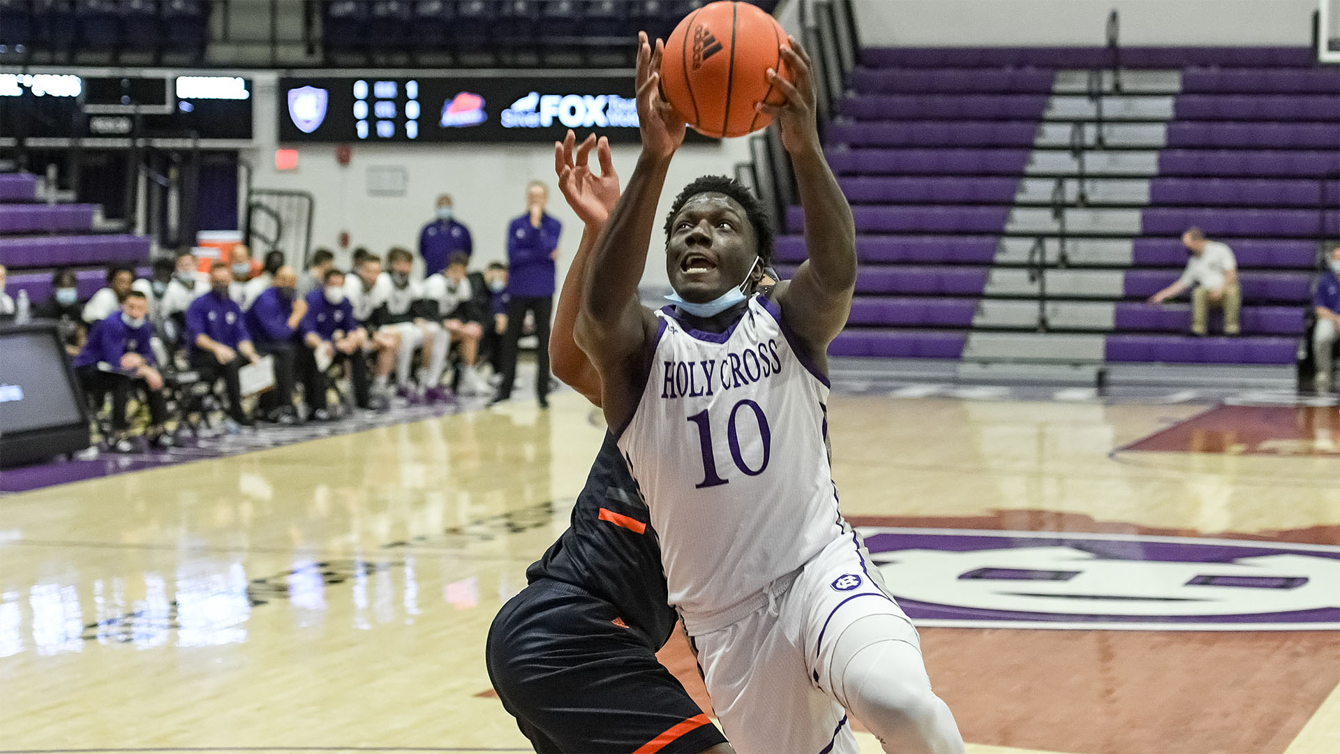 Holy Cross edged by Bucknell - Holy Cross Athletics