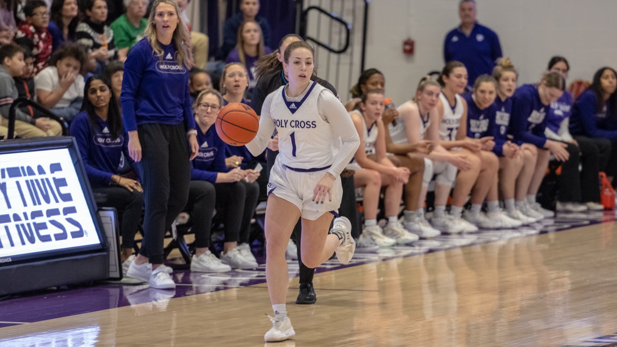 Addisyn Cross - 2022-23 - Women's Basketball - Holy Cross Athletics