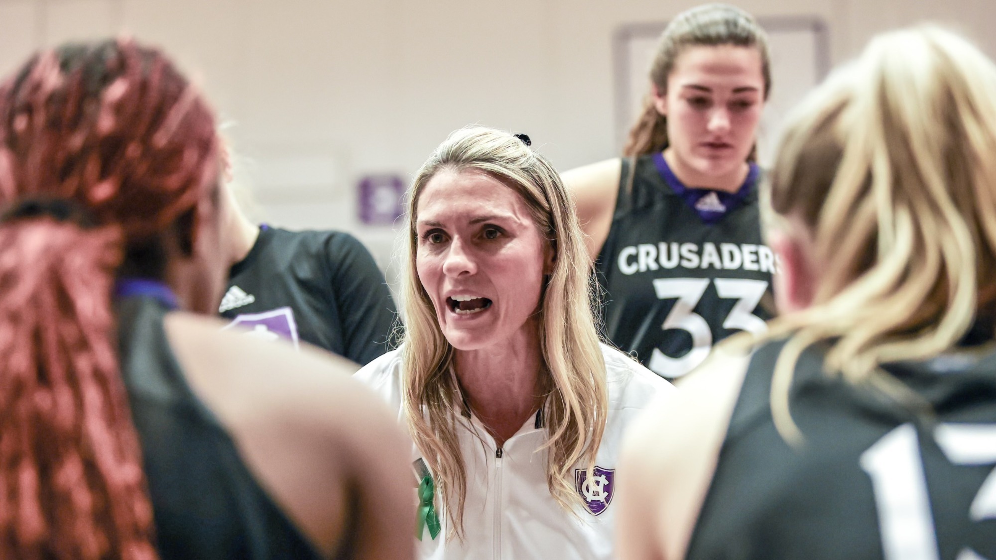 Women’s basketball head coach Maureen Magarity wins 200th game against ...