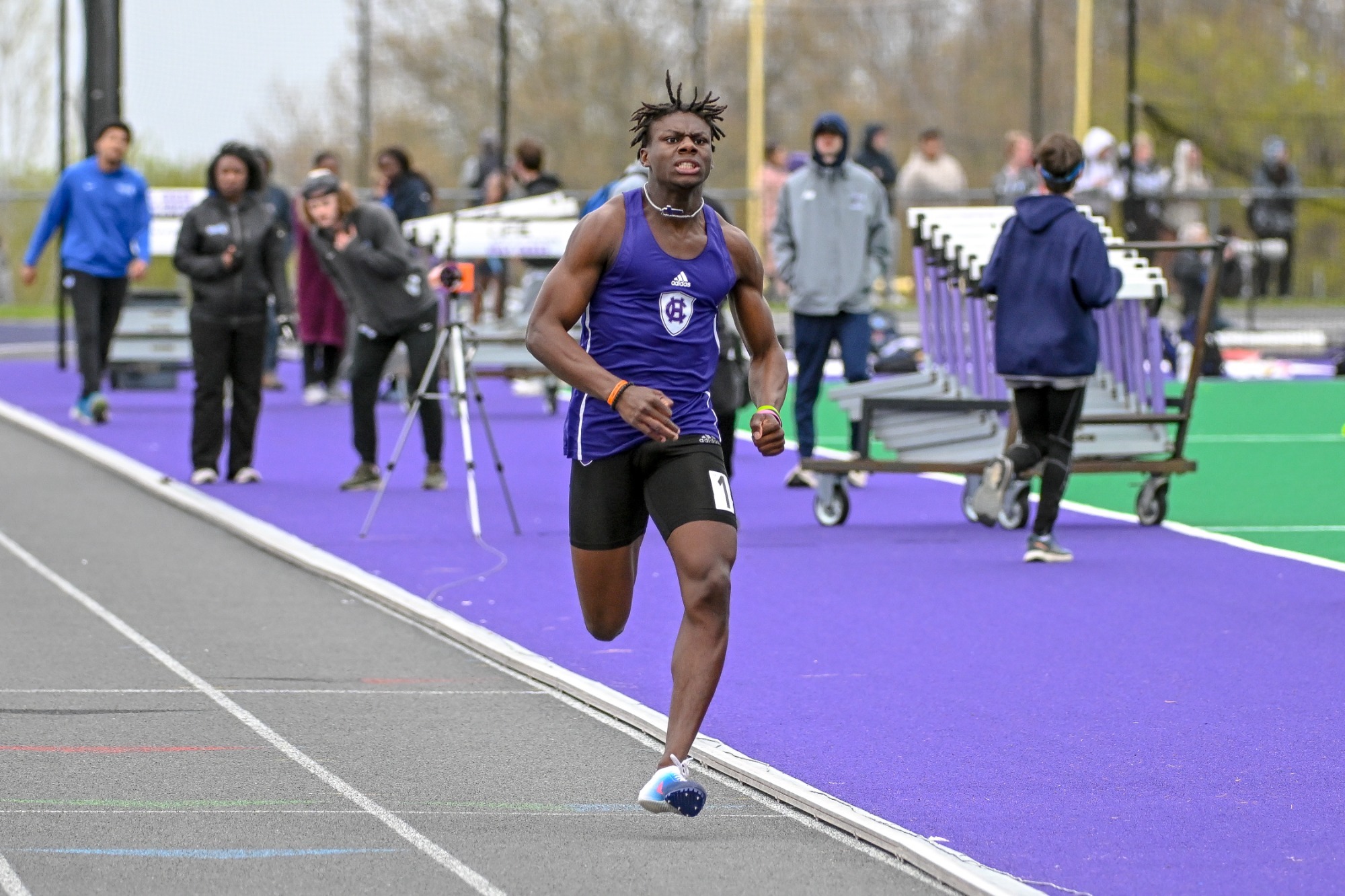 Nyeoti Punni - 2022-23 - Men's Track & Field - Holy Cross Athletics