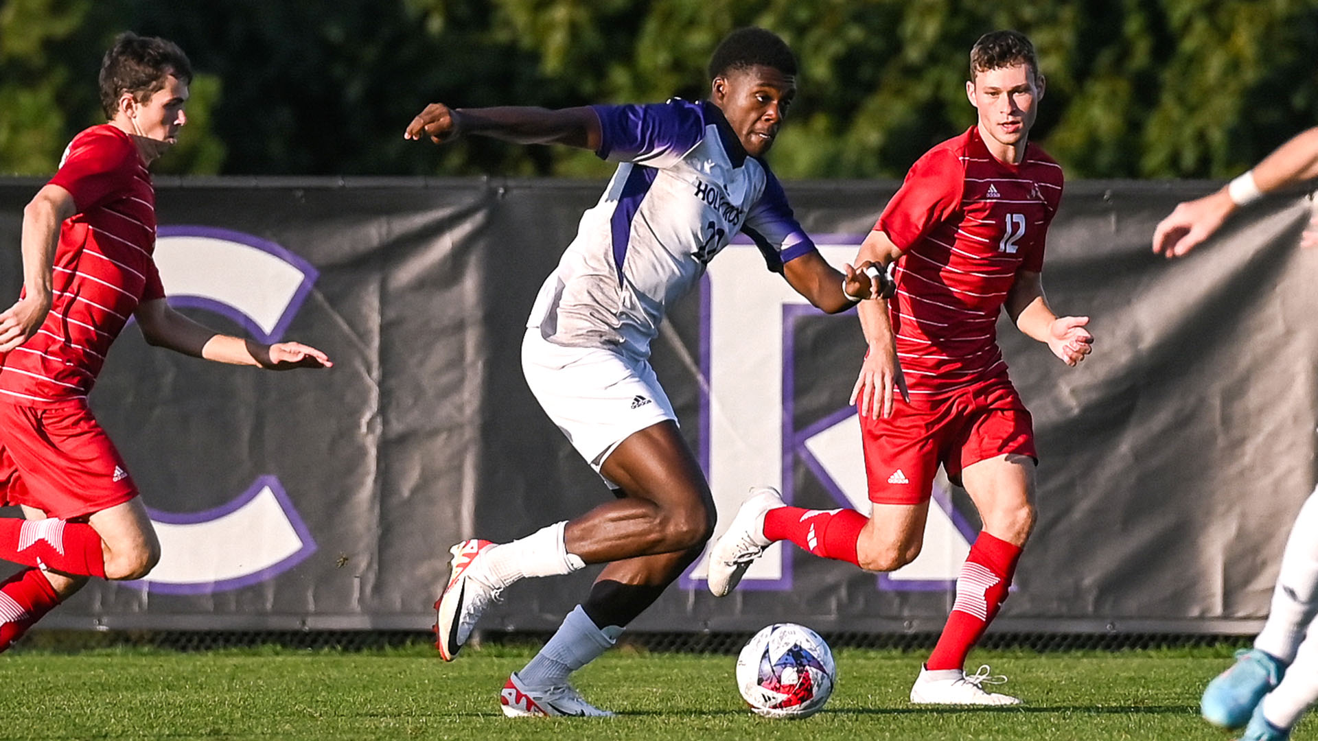 Men’s soccer defeats Army 2-0 - Holy Cross Athletics