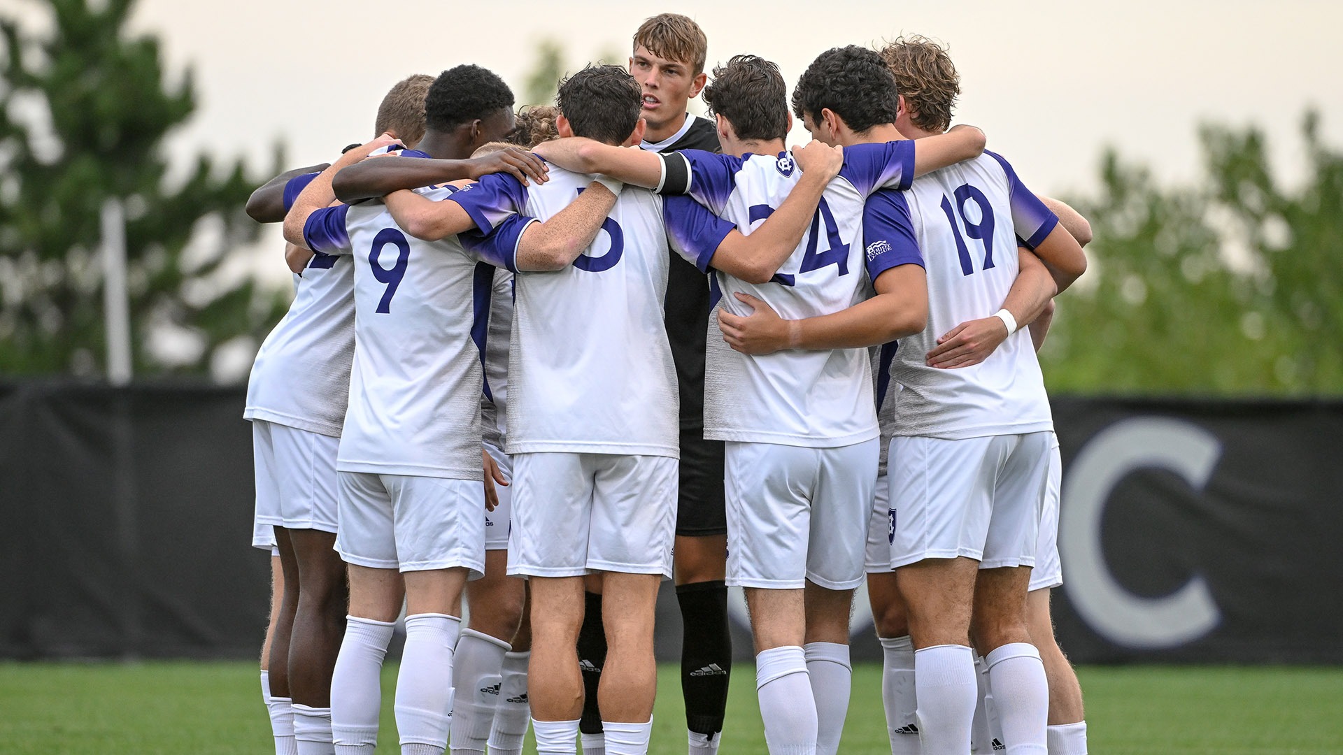 Holy Cross falls at Boston University - Holy Cross Athletics