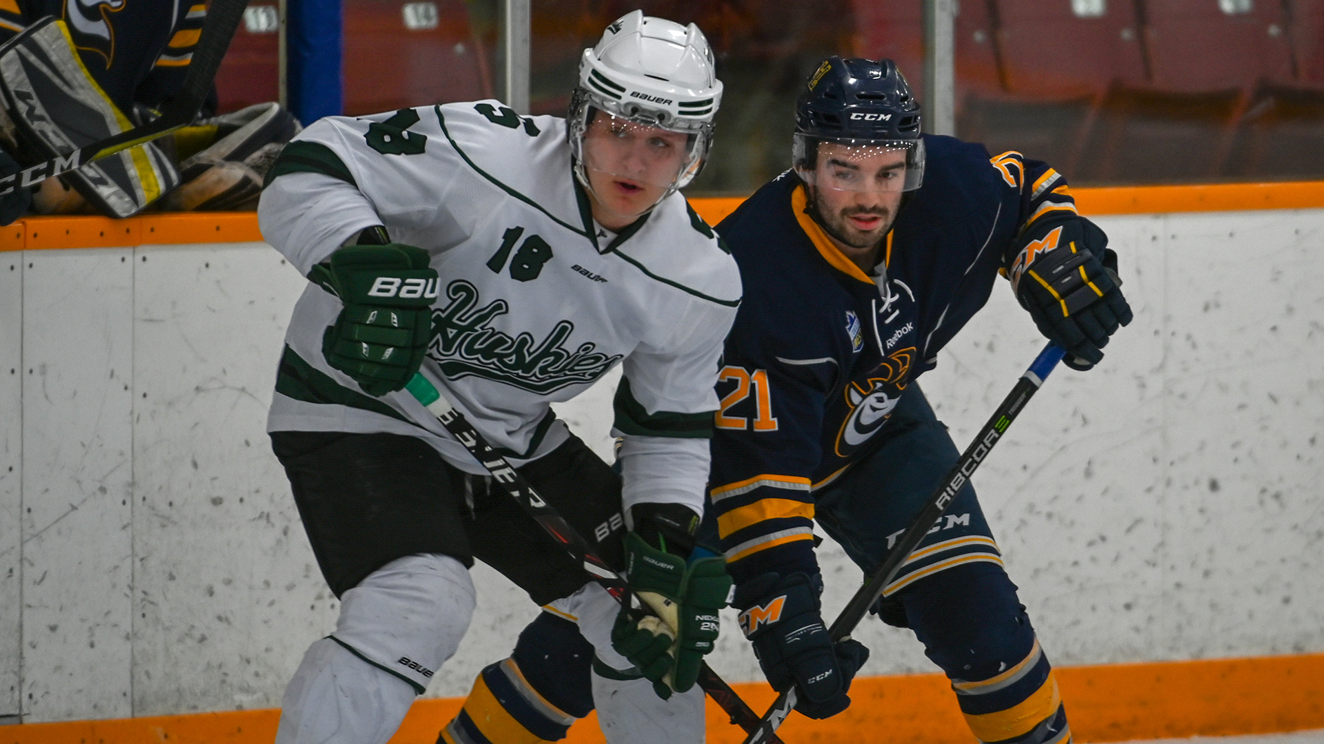 Torrin White - 2019-20 - Men's Hockey - University of Lethbridge Athletics