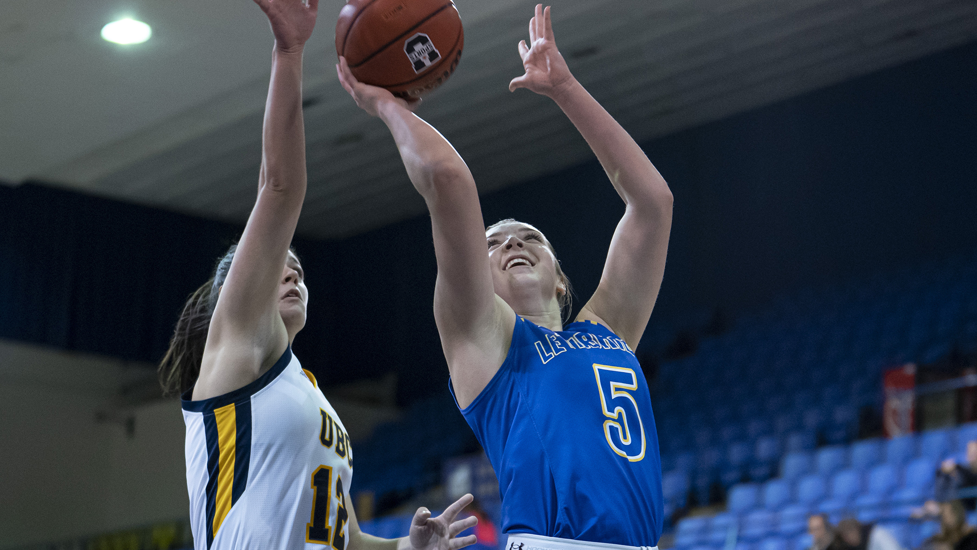Isabel Rattai - 2021-22 - Women's Basketball - University of Lethbridge ...